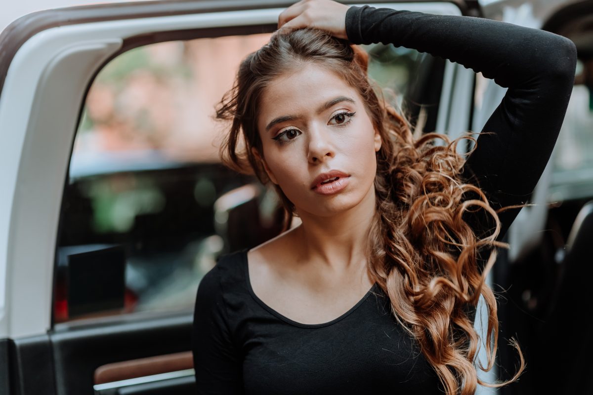 Emilia Pedersen grava clipe em Nova Iorque | Acesso Cultural