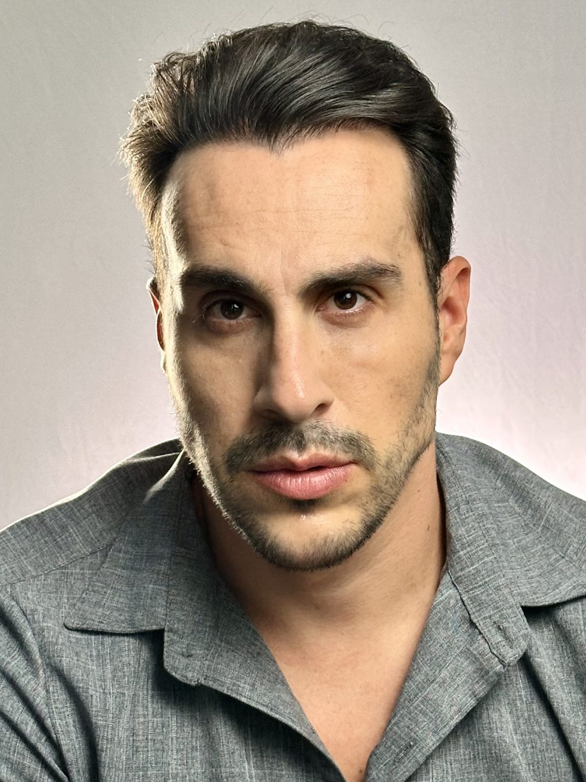 Entrevista com Pablo Diego Garcia, diretor do curta-metragem ESCOLHIDOS ...